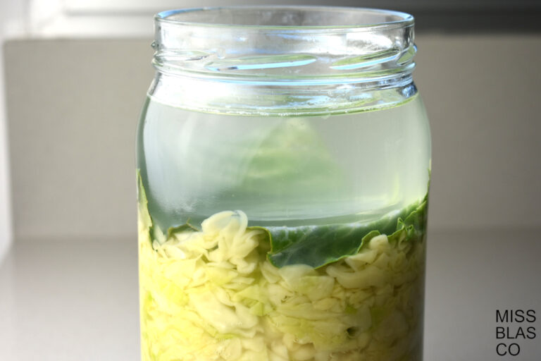 CÓMO FERMENTAR COL EN CASA (CHUCRUT) - RECETA - MISS BLASCO