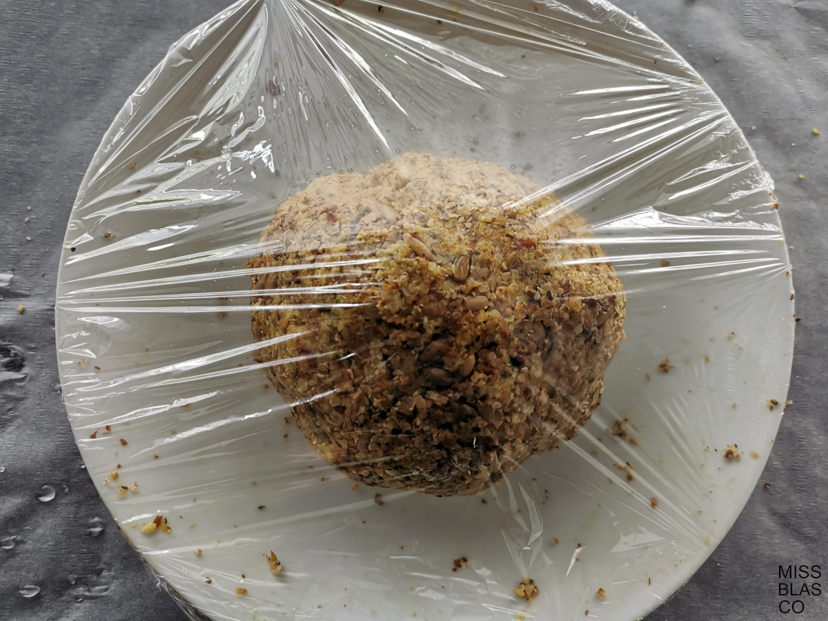 CRACKERS DE SEMILLAS CON PSYLLIUM - RECETA - MISS BLASCO